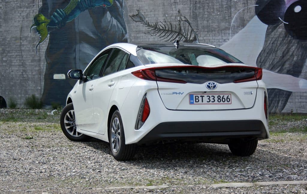 Prius Plug-in - smooth men aparte økocruiser - Hvilkenbil.dk