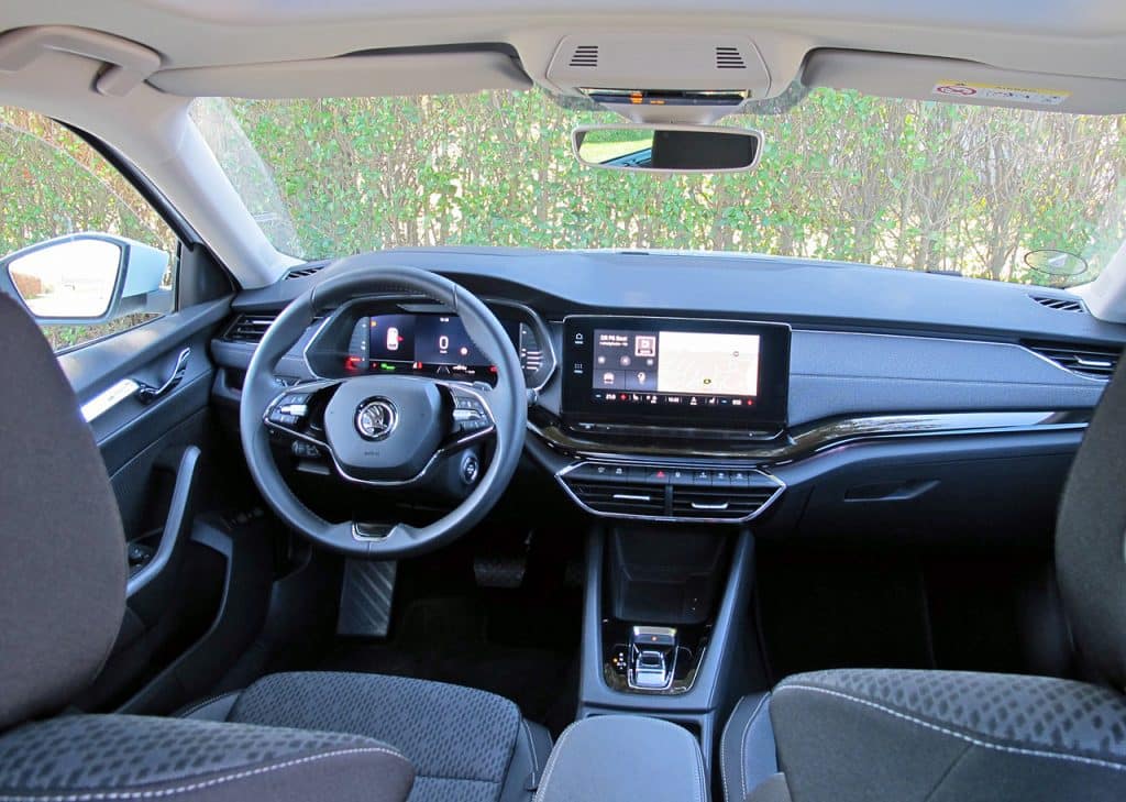 Octavia overbeviser som ladehybrid - Hvilkenbil.dk