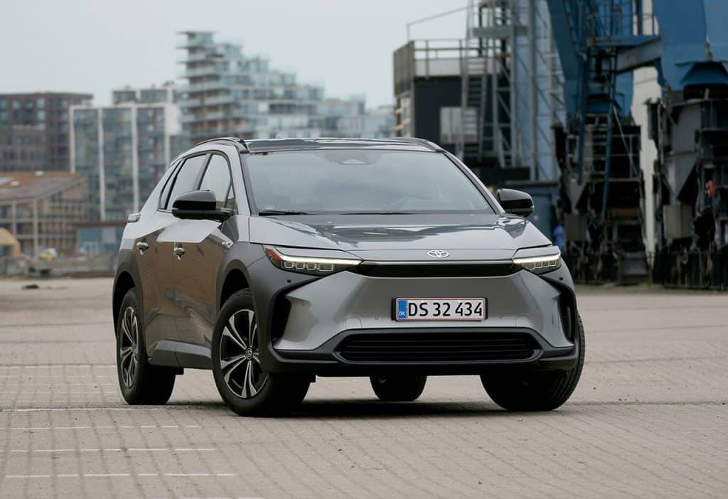 Tilbud: Billigste Toyota bZ4X koster nu under 300.000 kr. - Hvilkenbil.dk