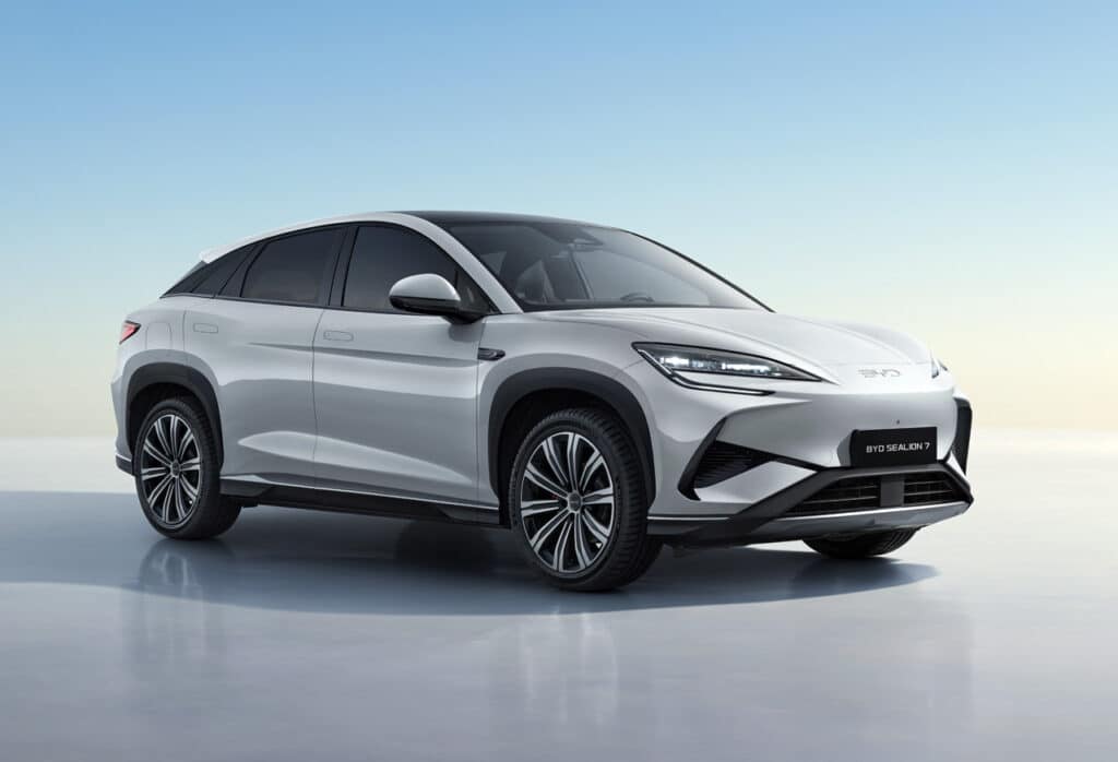 BYD Sealion 7 udfordrer Tesla Model Y og Xpeng G6 - Hvilkenbil.dk