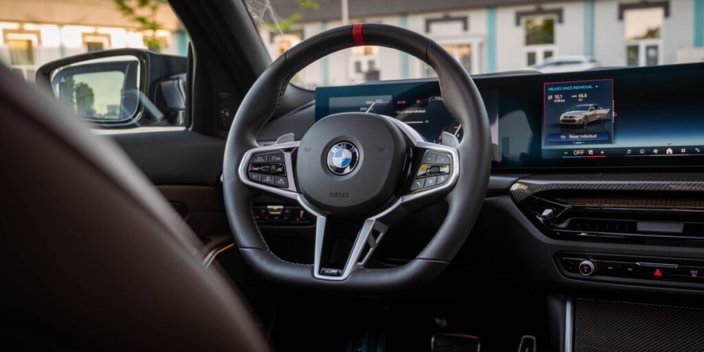 BMWs Panoramic iDrive viser hvor hurtigt bilindustrien har ændret sig ...